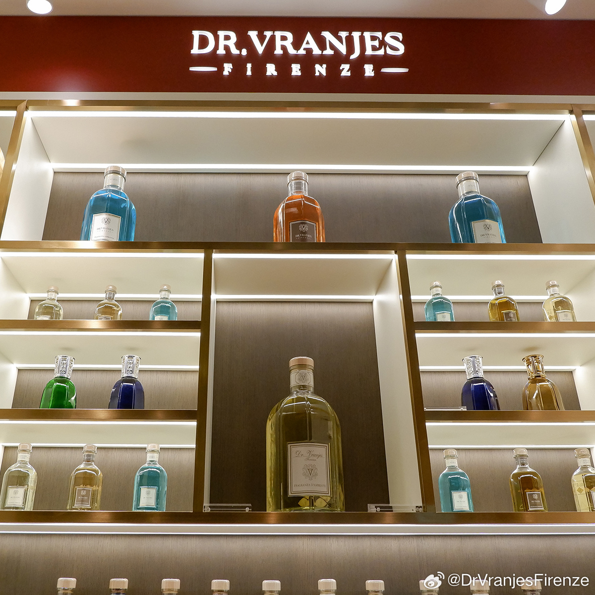 青眼 | 向世界讲好中国化妆品故事